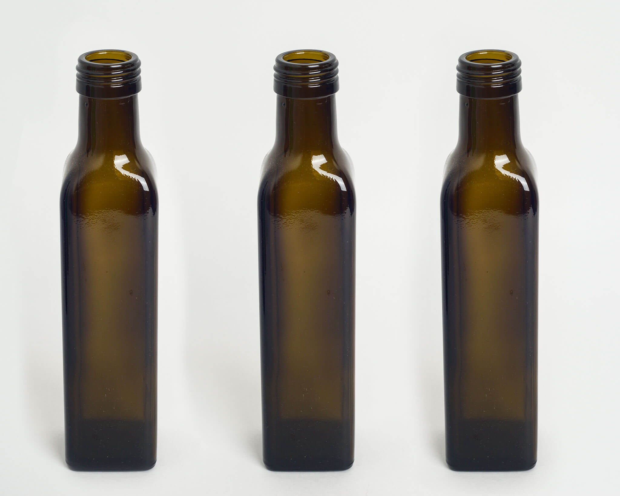 Envase aceite cuadrado – Empaques Salamina